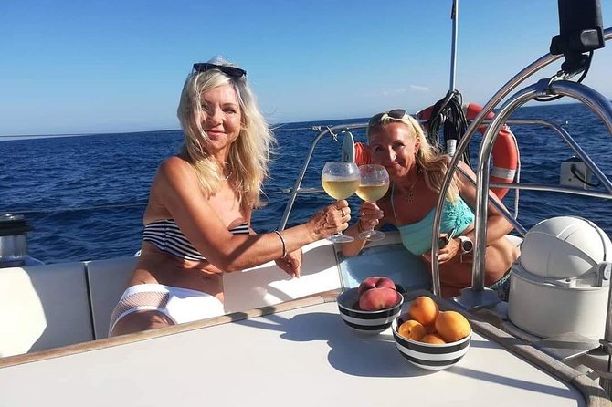 Sailing tour at sunset in catania - Key Points