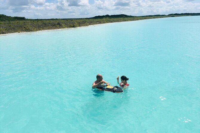 Sailing Tour through the Laguna de los Siete Colores - Who Should Book This Tour?