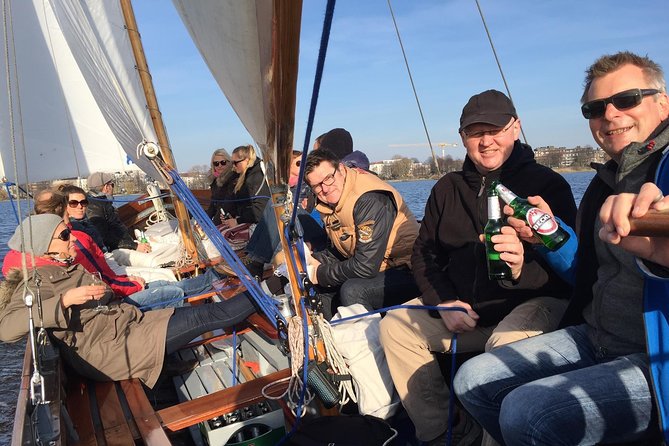 Sailing Trip on the Hamburg Outer Alster - Tour Duration and Docking Location
