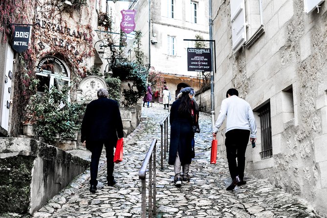 Saint-Emilion Small Group Day Tour With Wine Tastings & Lunch - Expert Guides for a Personal Touch