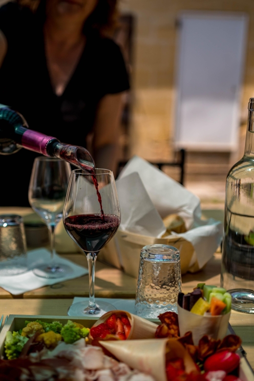 Saint-Émilion: Wine Tour by Electric Bike and Lunch - Key Points