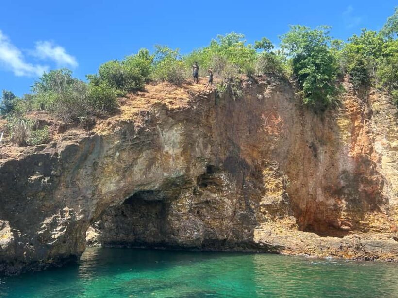 Saint Lucia excursion: Sea tour to visit Soufriere - Key Points