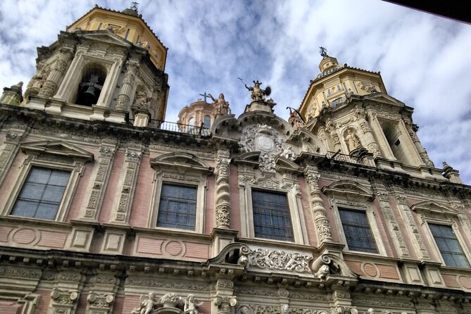 Saint Luis de los franceses Church - Key Points