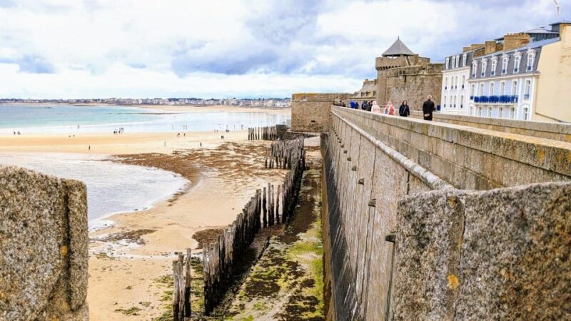 Saint Malo: Leisurely Stroll Through Historical Old Town - Considering Feedback From Previous Customers