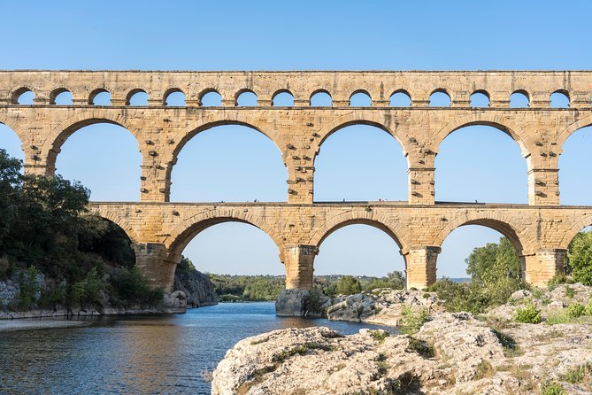 Saint Remy, Les Baux and Pont Du Gard Small Group Day Trip - Customer Feedback