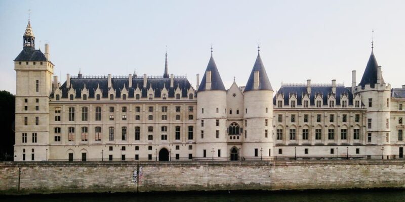 Sainte Chapelle & Conciergerie Private Guided Tour - FAQ
