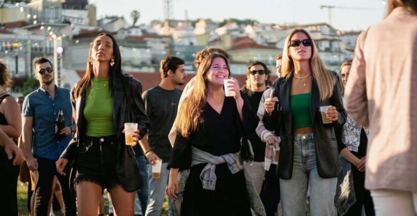 Saints on the Tagus: Traditional Festival with Taste & Music - Traditional Games and Entertainment