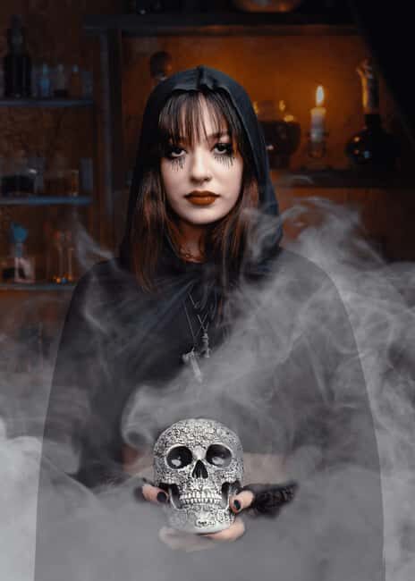 Salem Ghost Tours: Witches & Wicked Whispers - Key Points