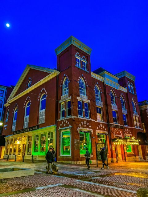 Salem, MA: Mysteries & Murder Guided Walking Tour - Analyzing the Experience: What to Expect