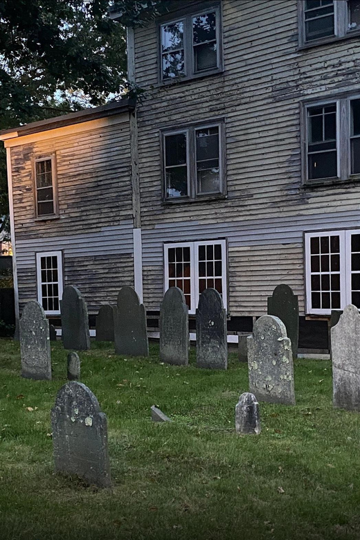 Salem: Specters and Apparitions Ghost Hunting Tour - Who Should Sign Up?