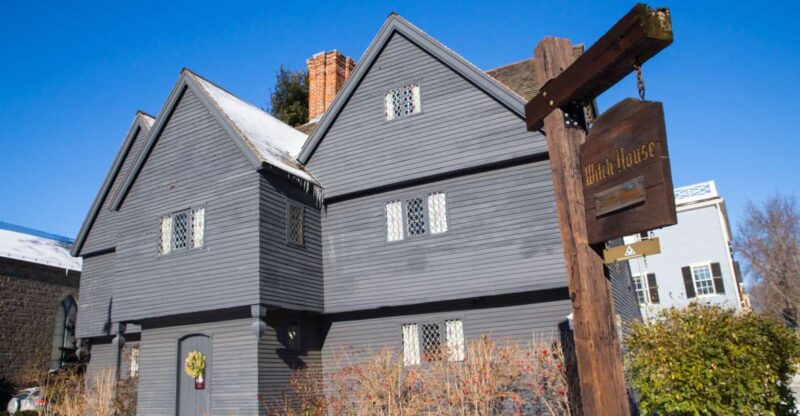 Salem: Witch Trial Walking Tour - Emotional and Educational Impact