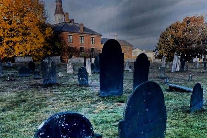 Salem's Best Ghost Tour - FAQ About Salems Best Ghost Tour