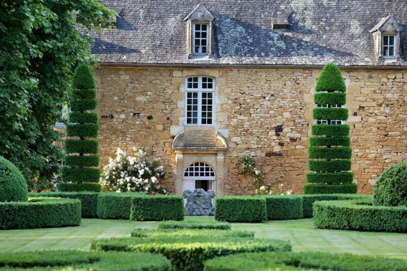 Salignac-Eyvigues: Gardens of Eyrignac Manor Entry Ticket - Historical Significance
