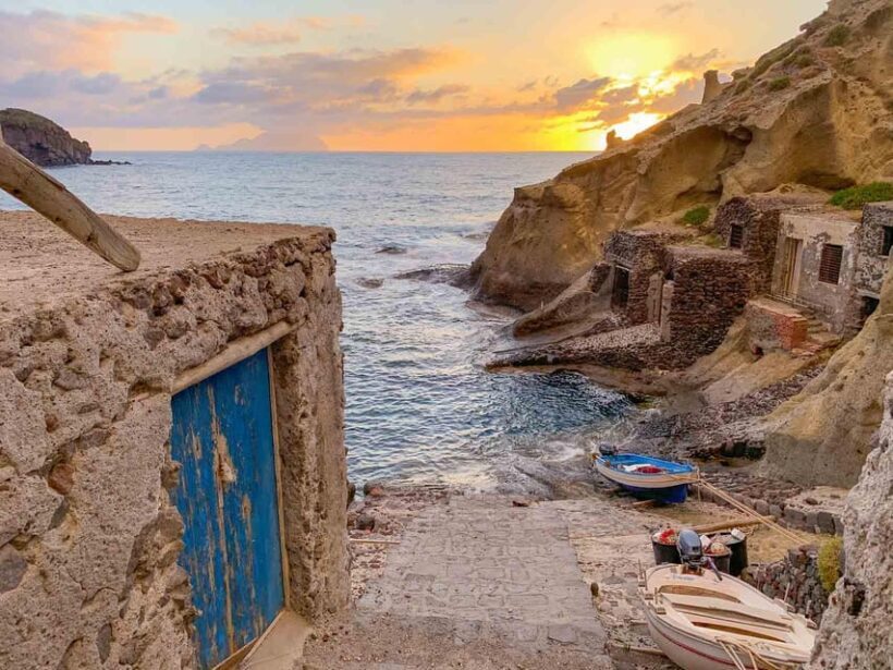 Salina Panarea Stromboli by night - FAQ