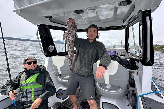 Salmon Fishing Charter in Vancouver - What to Expect on the Water