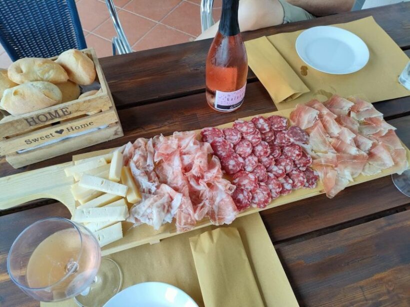 Salò: e-bike tour with wine tasting on Valtenesi Hills - An In-Depth Look at the Experience