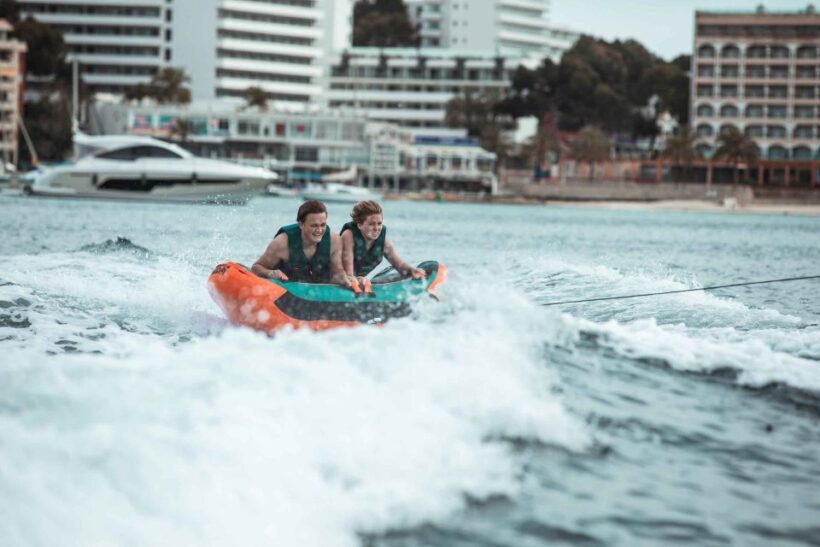 Salou: Private Zodiac Boat Trip Through the Coves of Salou - Key Points