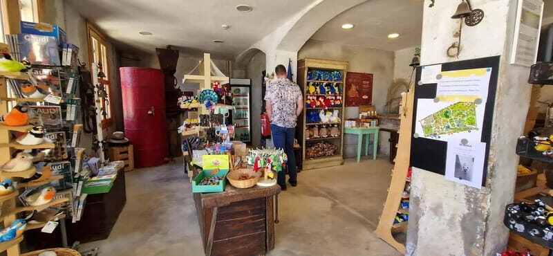 Salou safari: Park Samá with 1 vermouth tasting&hotel Pickup - FAQs