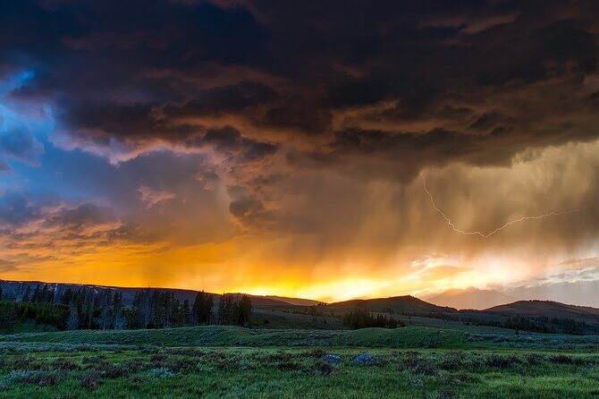 Salt Lake City Departure Yellowstone Park 3-day Panoramic Tour - A Few Considerations