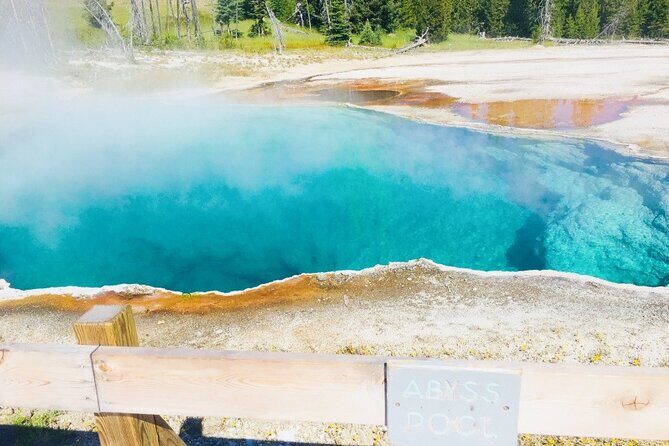 Salt Lake City to Yellowstone and Mt Rushmore 4 Day Tour - Pricing and Value