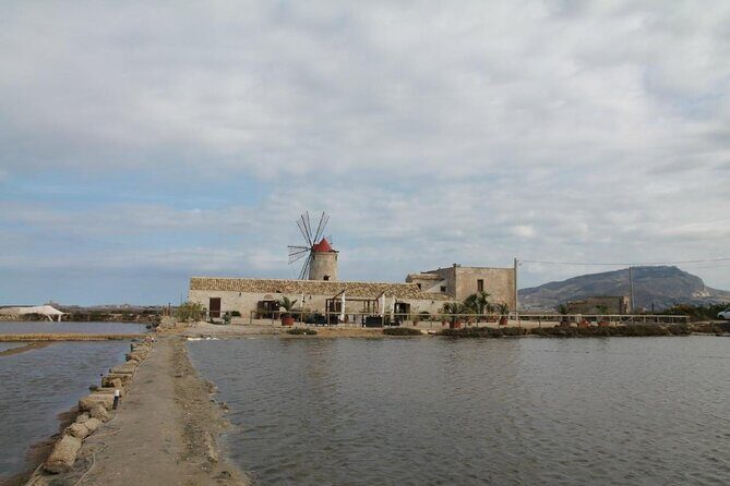 SALT TOUR-all inclusive: salt tour: Trapani, Paceco, Nubia - Introducing the Salt Tour of Trapani, Paceco, and Nubia