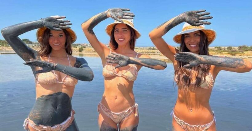 Salt tub scrub in Marsala - FAQs