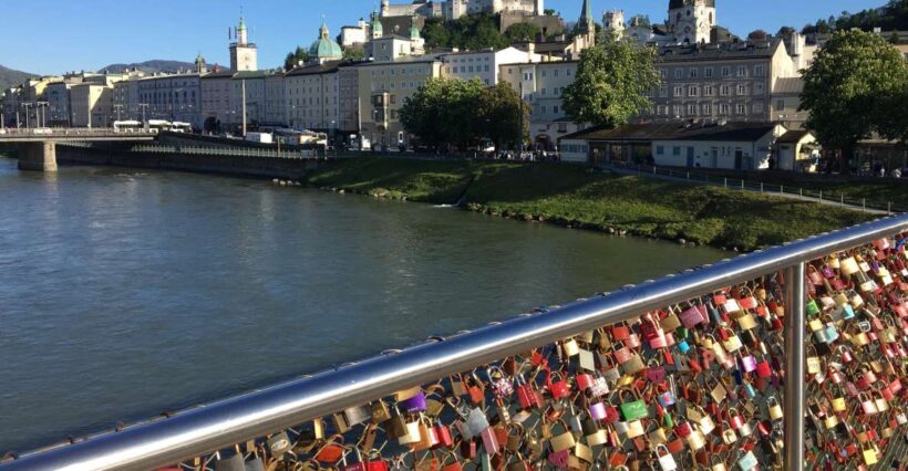 Salzburg: 1 hour Highlights Tour at its best - An In-Depth Look at the Salzburg Highlights Tour
