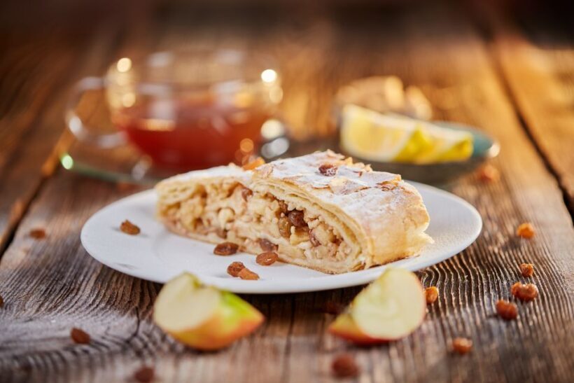 Salzburg: Austrian Food Tasting with Old Town Private Tour - An Introduction to Salzburg’s Flavors