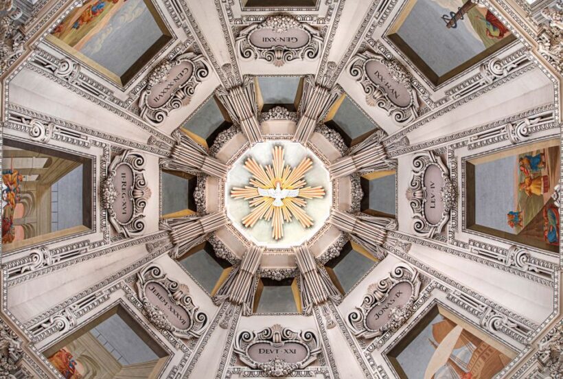 Salzburg: Cathedral Entry Ticket with Audio Guide Option - Key Points