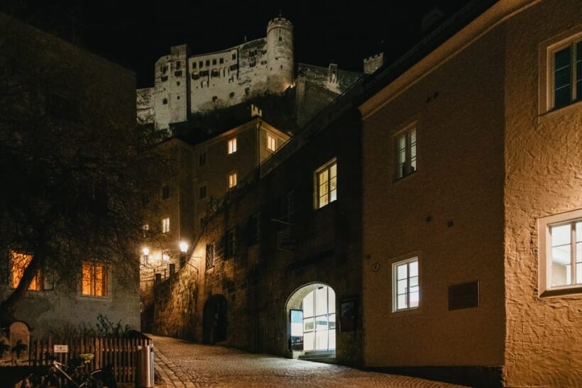 Salzburg: Ghostly Walking Tour - Key Points
