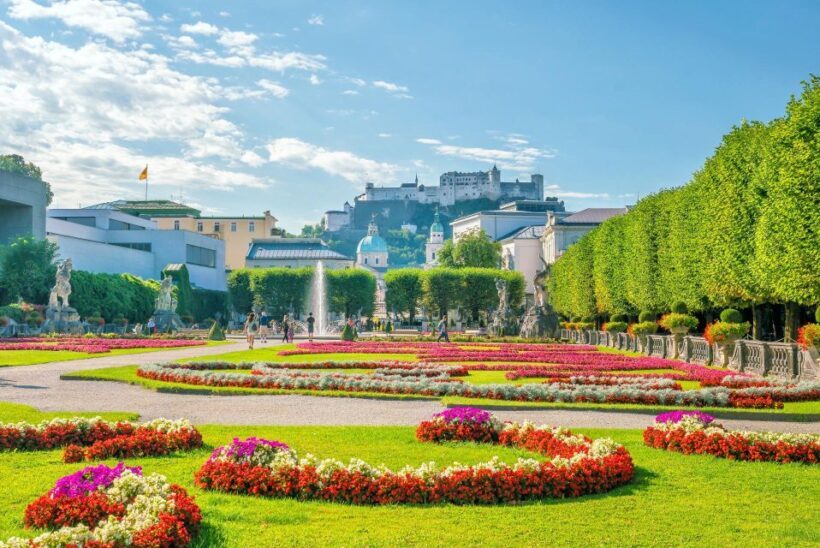 Salzburg: Old Town, Mozart, & Mirabell Gardens Walking Tour - Who Should Consider This Tour?
