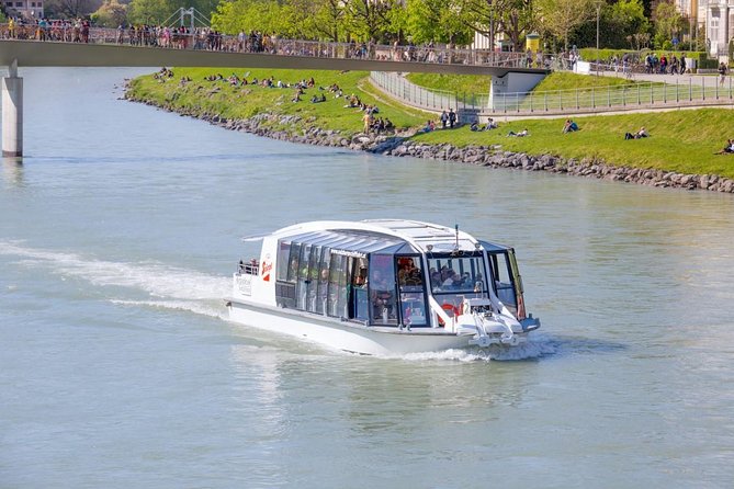 Salzburg Panorama Cruise on the Salzach River - Cruise Capacity and Amenities