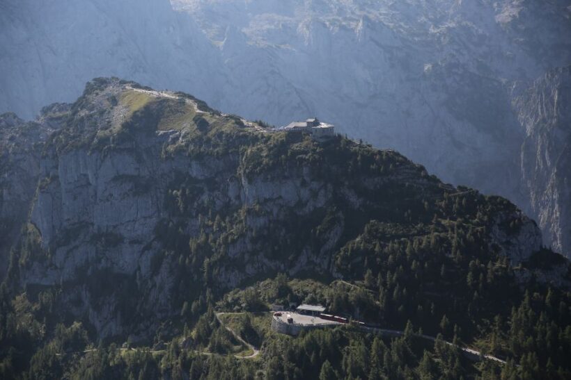 Salzburg: Private Eagle's Nest Tour - The Experience of the Guides