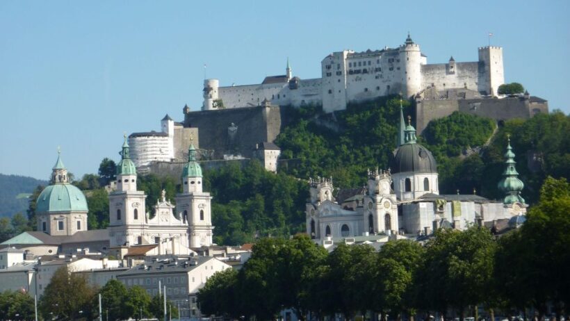 Salzburg Sound of Music Private Driver-Guided Tour - The Practicalities: Timing, Flexibility, and Booking