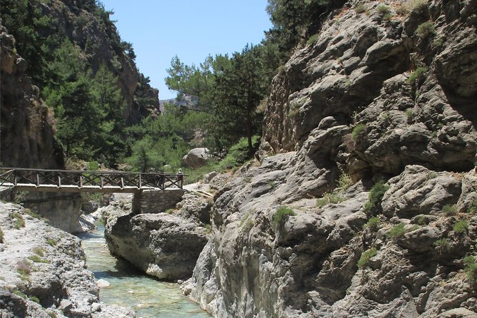 Samaria Gorge Trek: Full-Day Excursion from Heraklion with Guide - Authentic Experiences and Traveler Feedback