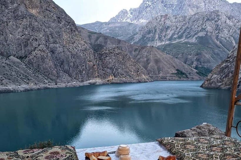 Samarkand: Tajikistan Seven Lakes Day Trip with Guide - Key Points