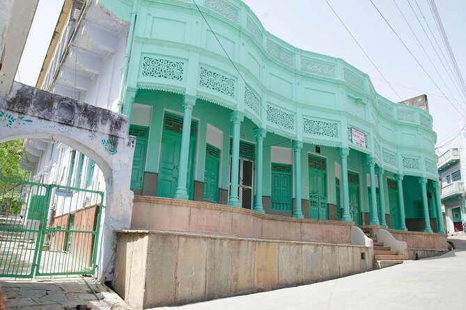 Sambhar Tour - temples, salt lake, bird watching, heritage walk - Summary