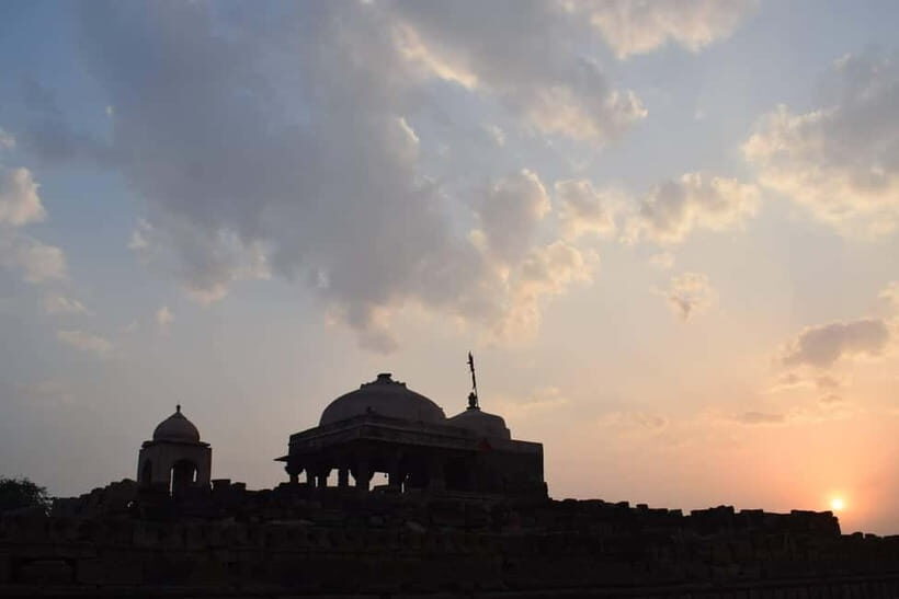 Same Day Abhaneri Trip with Monkey Temple From Jaipur - FAQ Section