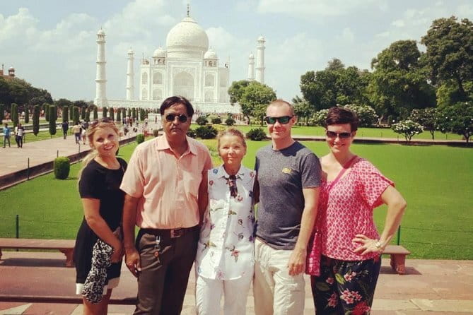 Same Day Agra/Taj Mahal Tour from Delhi : Private & all inclusive - FAQs