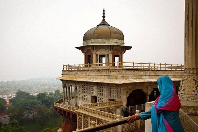 Same Day Agra Tour by Gatimaan Express - The Sum Up