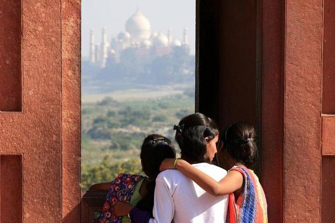 Same Day Agra Tour by Gatimaan Express - FAQs