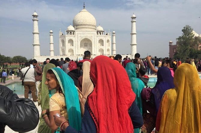 Same Day Taj Mahal and Agra Tour by Fastest Train from Delhi - Exploring Agra Fort