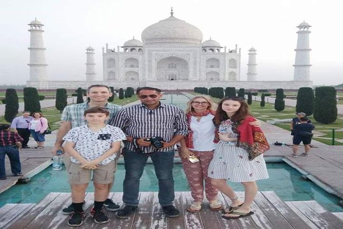 Same Day Taj Mahal Private Tour from Delhi by Car - Visiting the Taj Mahal: The Crown Jewel