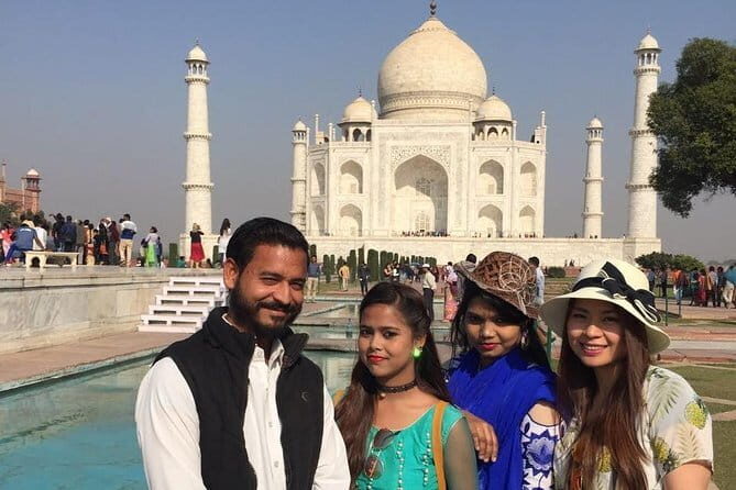 Same Day Taj Mahal Tour by Gatimaan Express Train - Key Points
