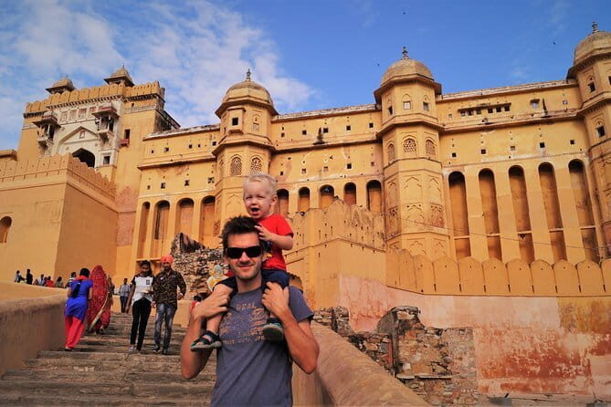 Same Day Taj Mahal Tour by Gatimaan Express Train - An In-Depth Look at the Tour