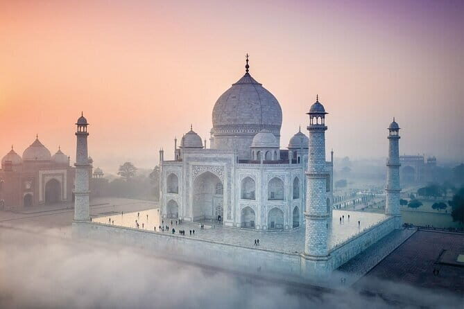 Same Day Taj Mahal Tour from Delhi by Car - What makes this tour stand out?