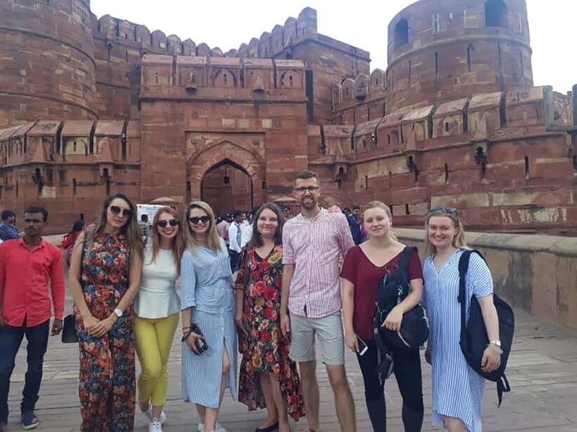 Same-day Taj Mahal Tour with SOS Elephant/Bear Sanctuary - FAQs