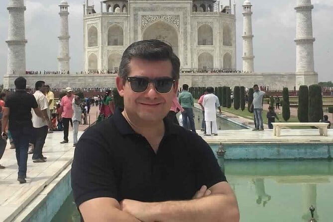 Same Day Taj Mahal with Luxury Car - FAQ