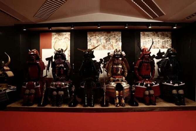 Samurai Armor Photo Shoot in Shibuya - Dressing in Authentic Samurai Armor