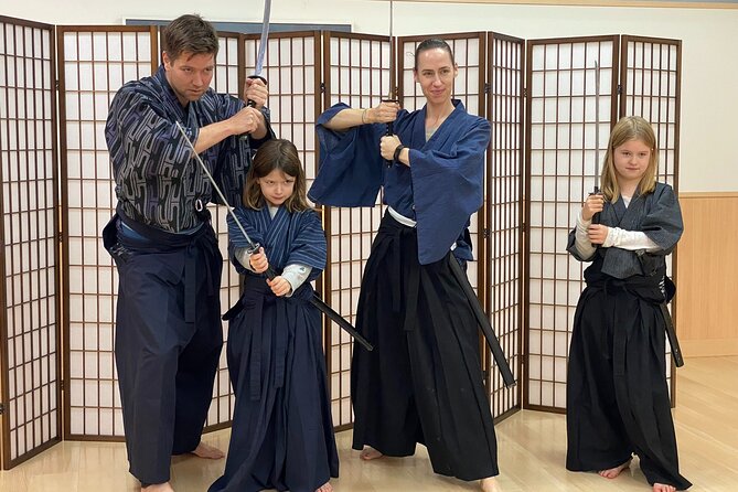 Samurai Experience in Tokyo / SAMURAIve - Memorable Family Experiences